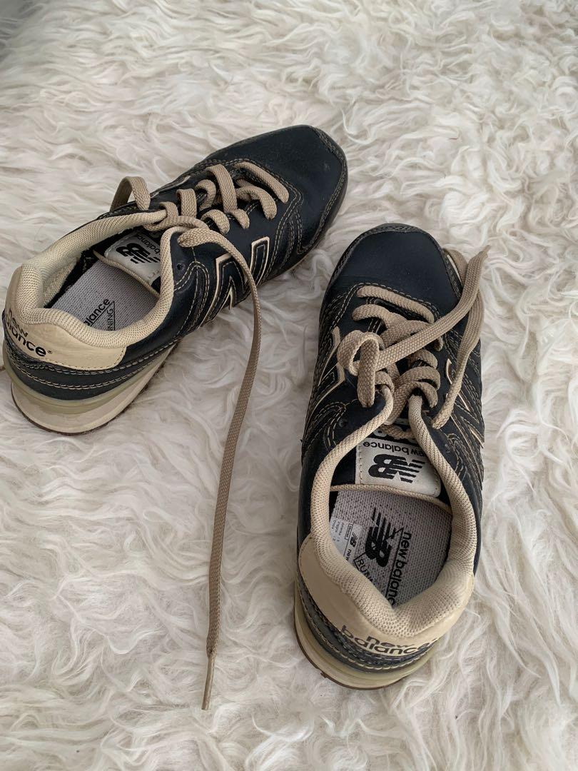 NEW BALANCE 368 ( BAHAN KULIT ), Fesyen Wanita, Sepatu di Carousell