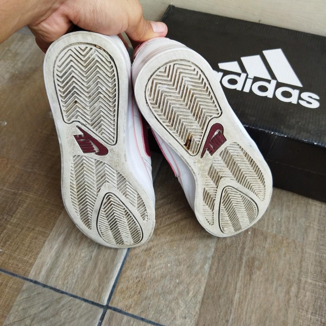 Nike ace autoclave, Fesyen Pria, Sepatu , Sneakers di Carousell