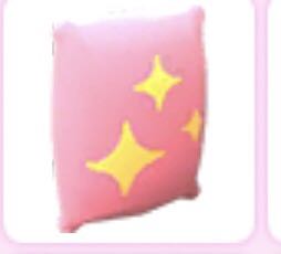 Roblox adopt me huggable pillow, 電子遊戲, 遊戲機配件, 遊戲週邊商品 - Carousell