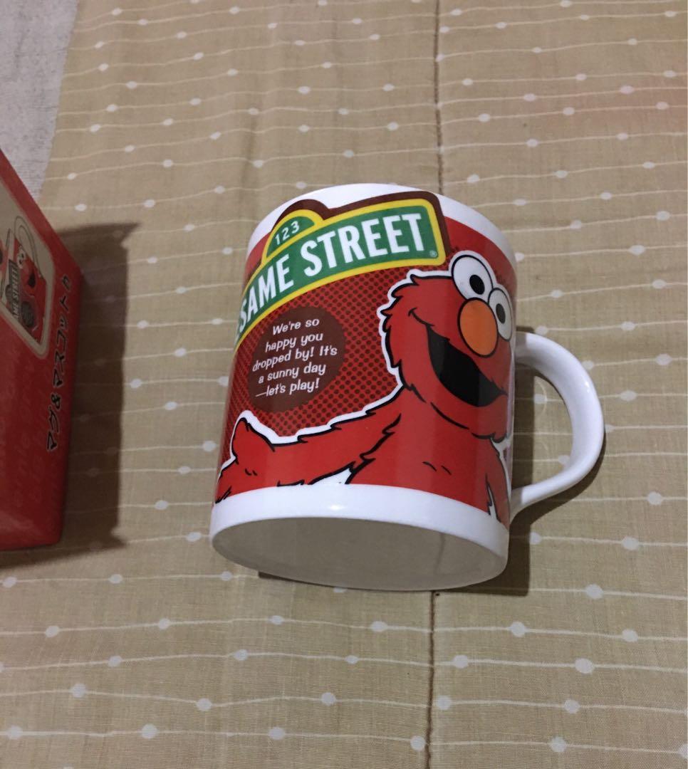 Sesame Elmo Cup, Food & Drinks, Beverages on Carousell