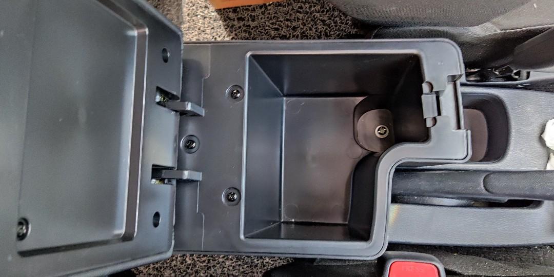 Toyota Rush Console Box, Car Parts & Accessories, Body Parts and ...