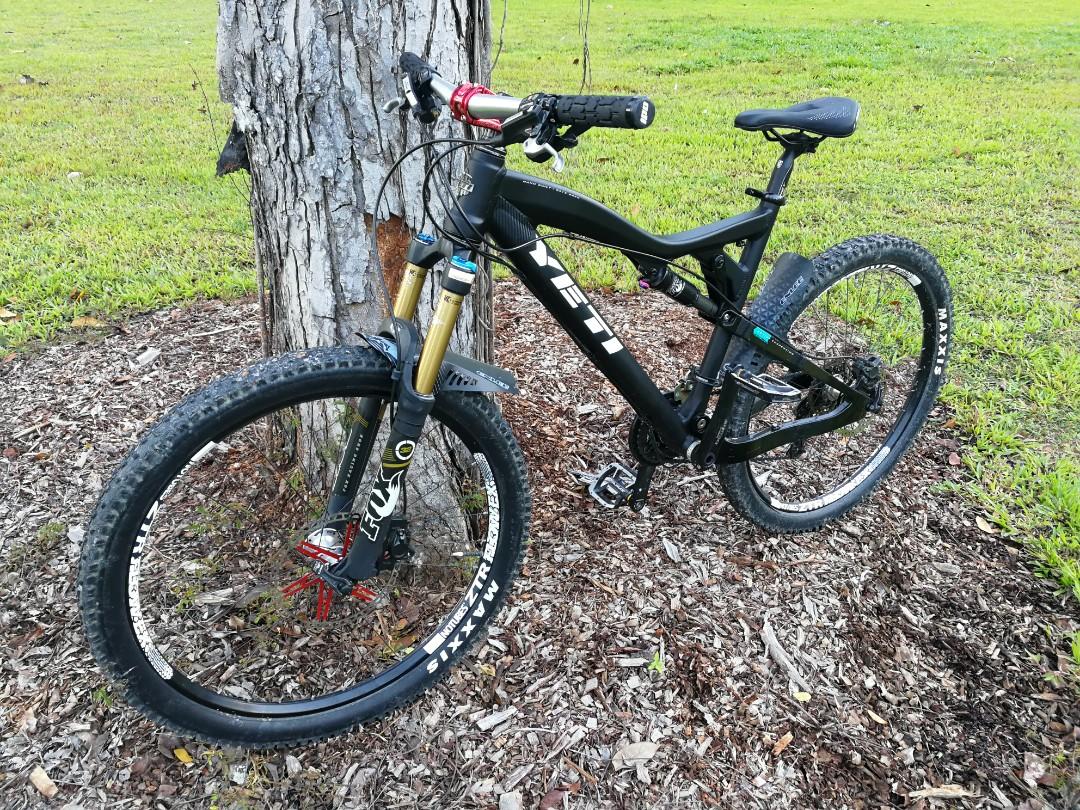 Yeti ASR-5 carbon hybrid, Sports Equipment, Bicycles & Parts, Bicycles ...
