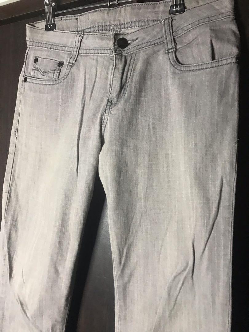 Bench Overhaul Jeans, Women's Fashion, Bottoms, Jeans on Carousell
