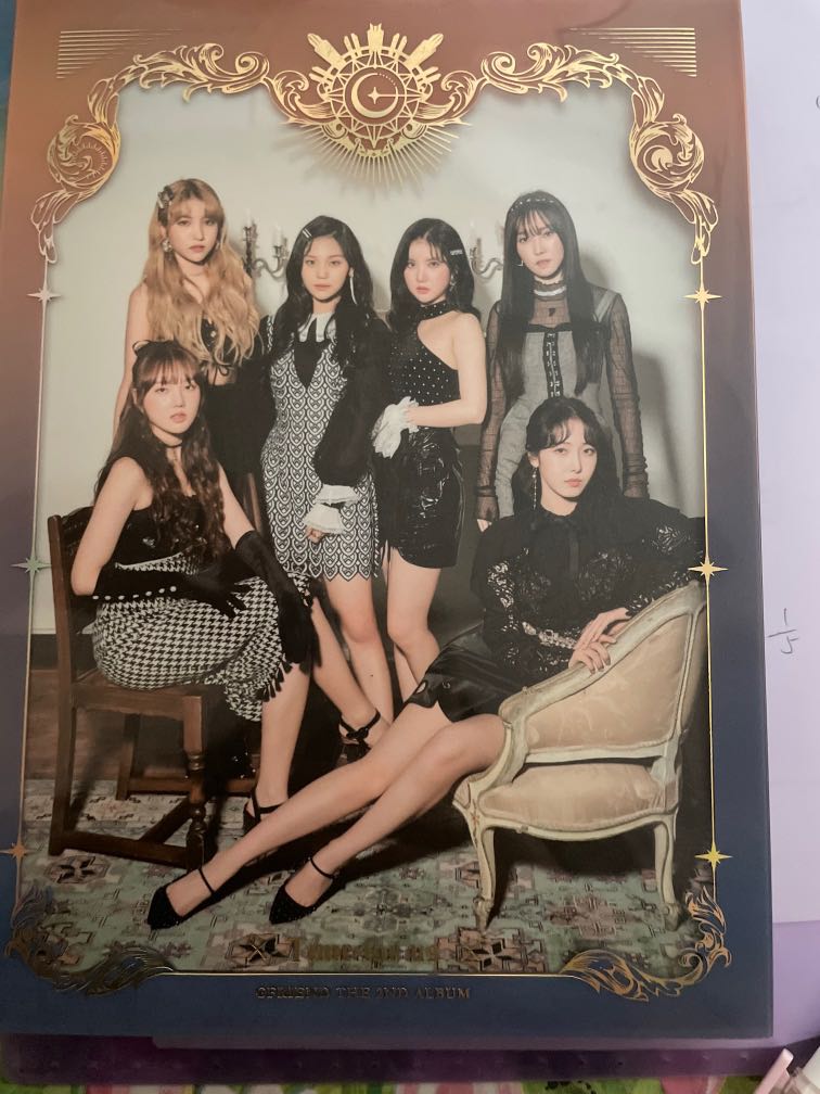 Gfriend Time for us專輯 配置全齊 全新無瑕, 興趣及遊戲, 收藏品及紀念品, 韓流 - Carousell