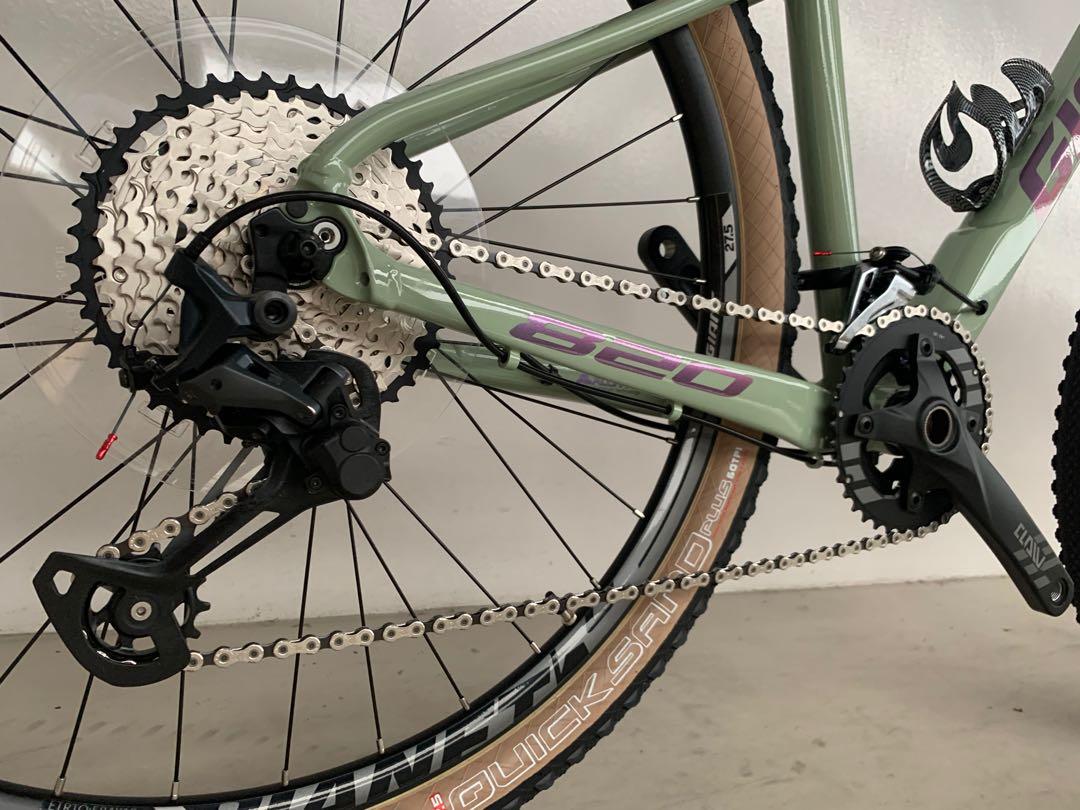 Giant XTC 820 (in stock ) latest edition, Sports Equipment, Bicycles ...