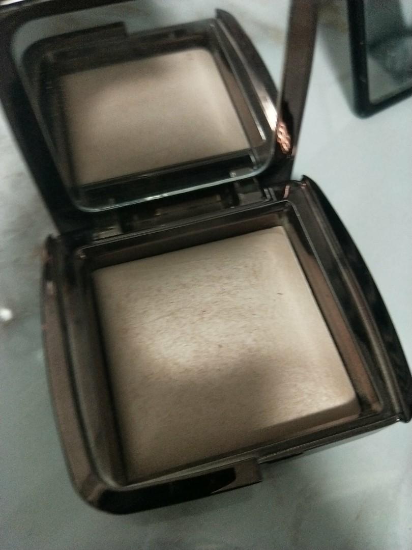 Hourglass ambient dim light, Beauty & Personal Care, Face, Makeup on ...