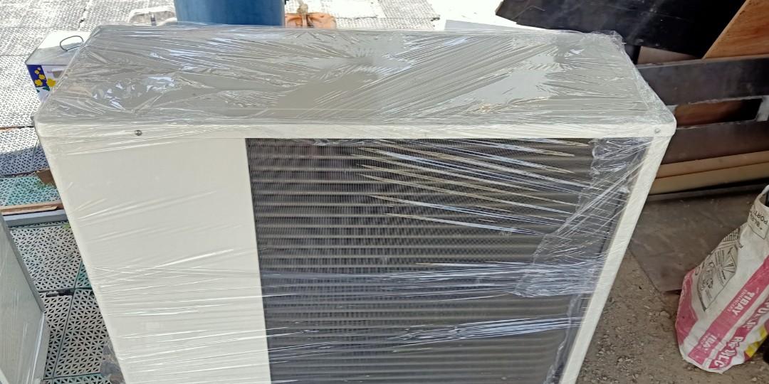 KOPPEL 3TR FLOOR MOUNTED AIRCON. PRESYONG SPLIT TYPE., TV & Home ...