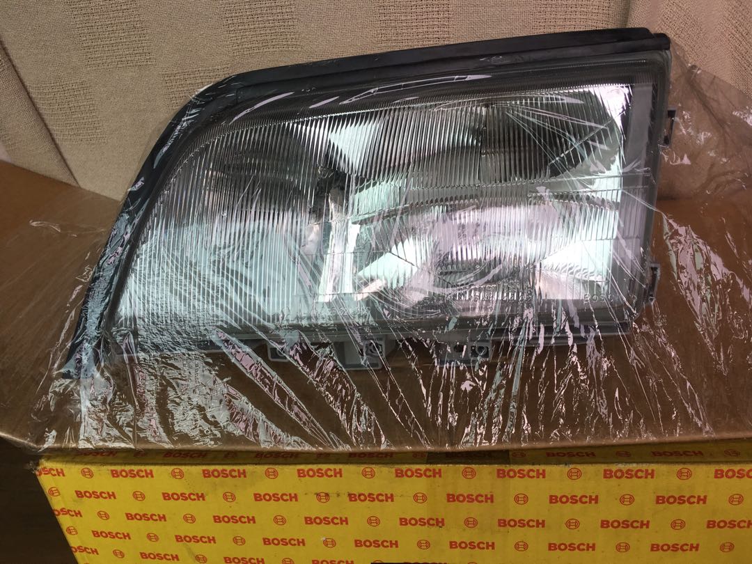 MERCEDES W202 pre-facelift left headlight, Auto Accessories on Carousell