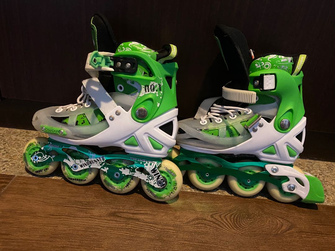 Roller blades, Sports Equipment, Sports & Games, Skates, Rollerblades ...