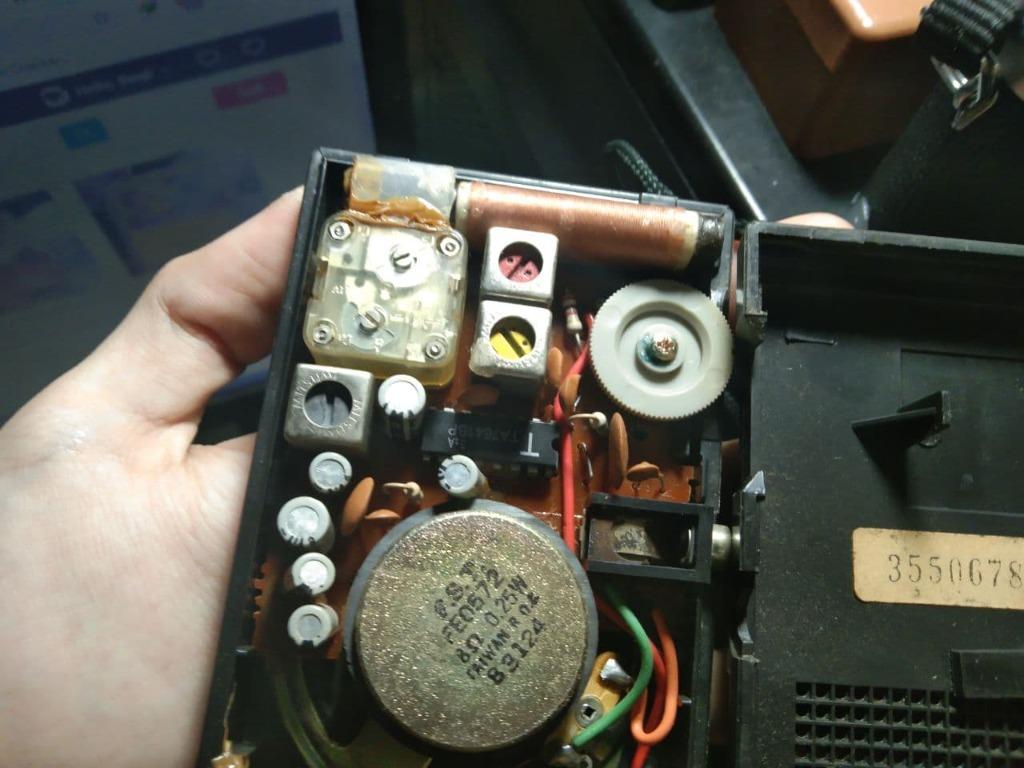 Toshiba IC Transistor Radio AM Radio Vintage, Audio, Portable Music ...