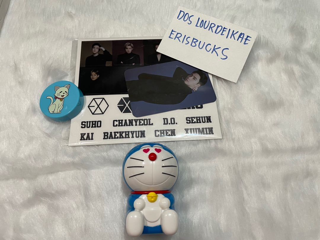 Sealed EXO official fanlight sticker and photocard, Hobbies & Toys ...