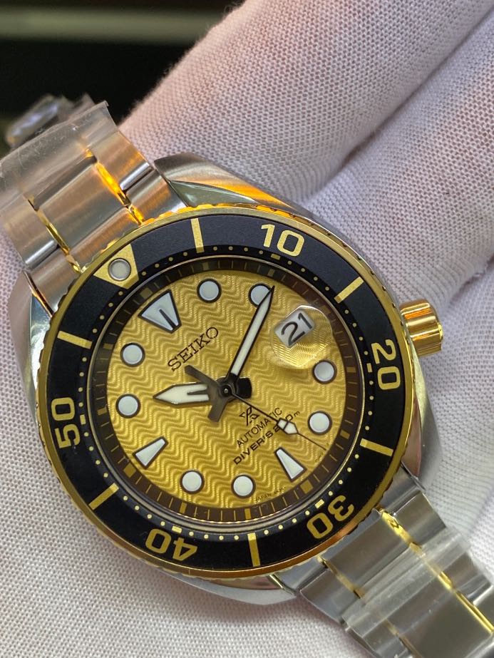 Seiko Zimbe 15 Yellow Sumo SPB194J1, Luxury, Watches on Carousell