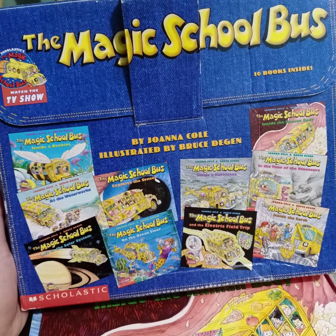 The Magic School Bus Collection with Case, Hobbies & Toys, Books ...