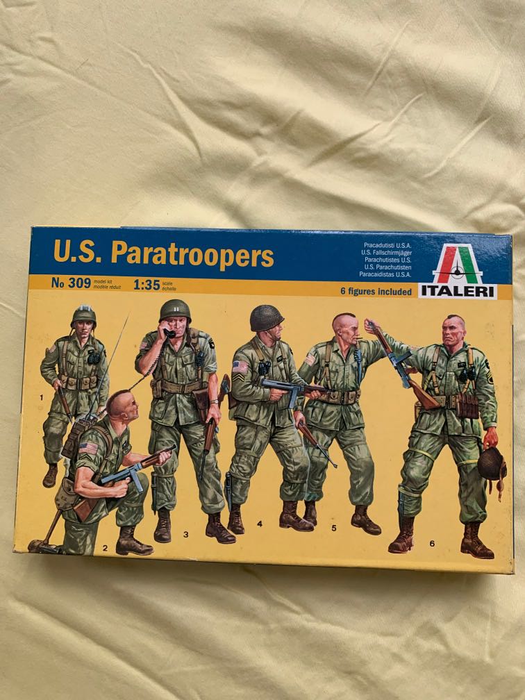 US paratroopers model kit 1:35, Hobbies & Toys, Toys & Games on Carousell