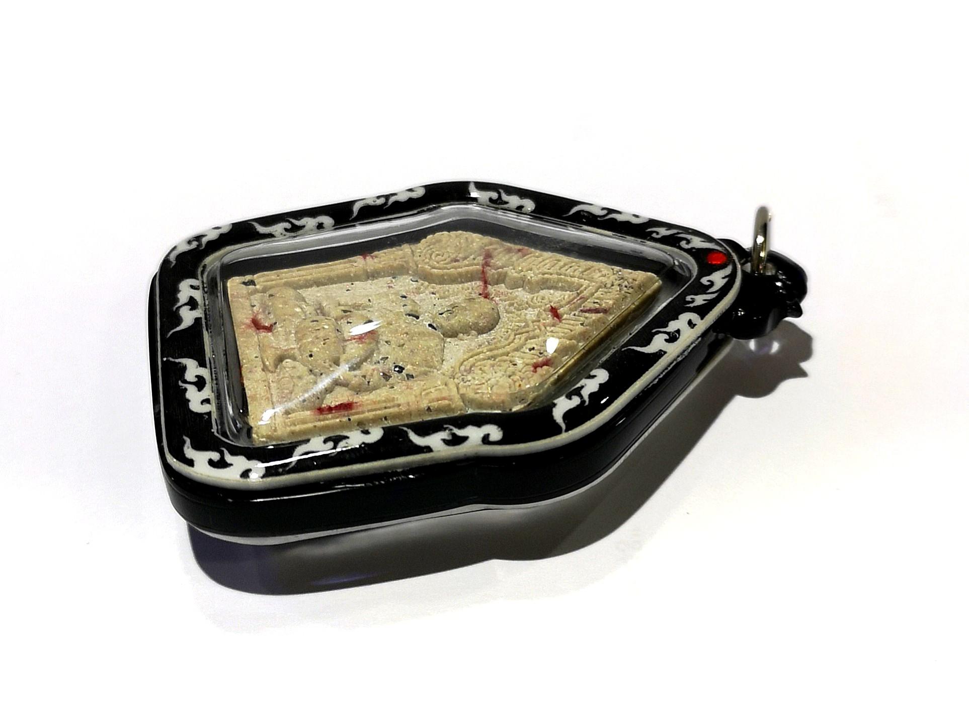 Waterproof amulet casing, Hobbies & Toys, Memorabilia & Collectibles ...