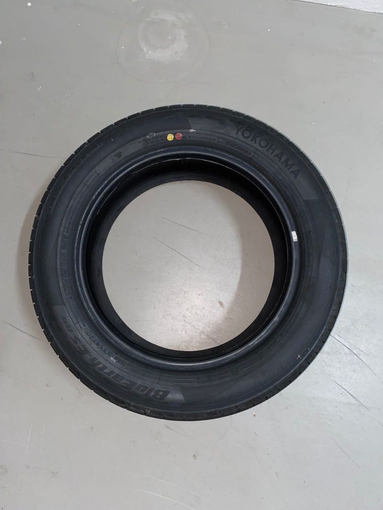 Yokohama bluearth es 195/55/r15, Car Accessories, Tyres & Rims on Carousell