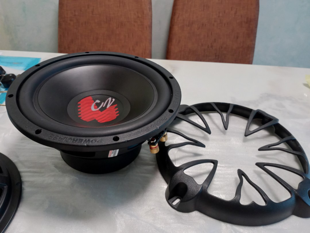 C2 precision power.power class.4ohms.10 inchs.., Car Accessories, Accessories on Carousell