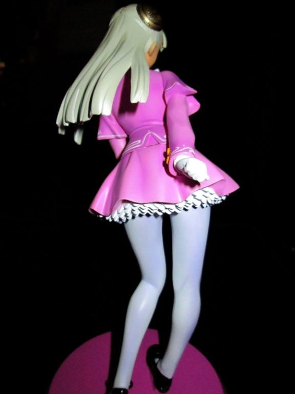 Capcom street fighter Ingrid Statue 1/7 Original Color, Hobbies & Toys ...