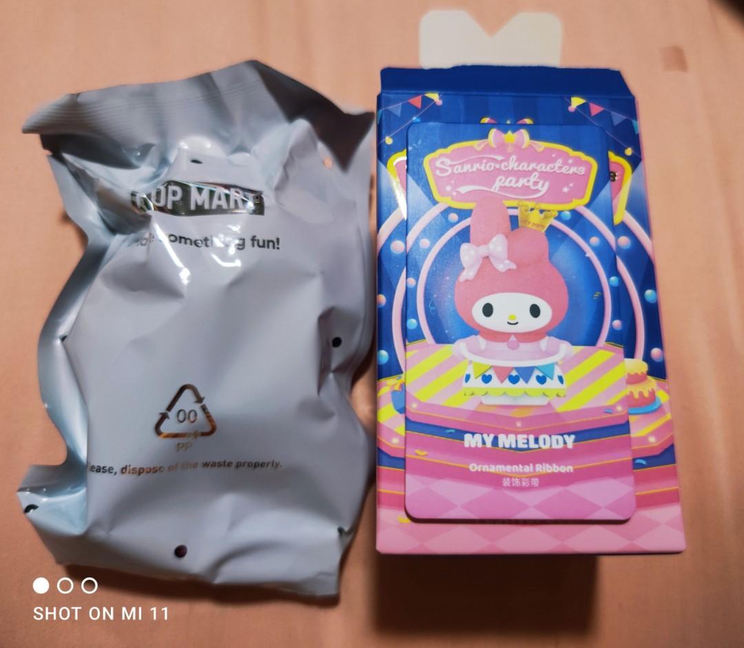 POPMART Dimoo Christmas / Sanrio Characters Party Hello Kitty Melody ...
