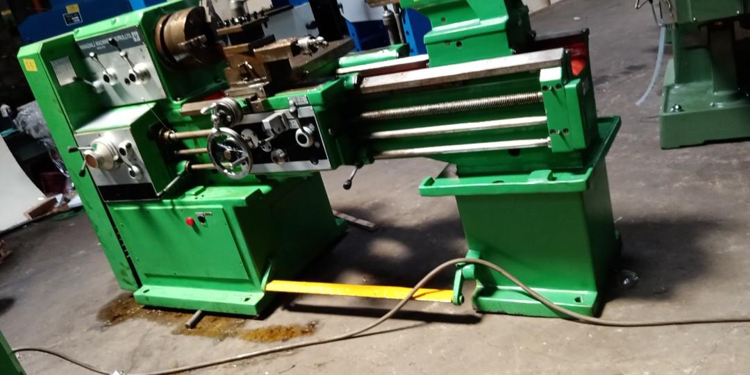 Lathe machine 5ft bed no gap, Commercial & Industrial, Industrial ...