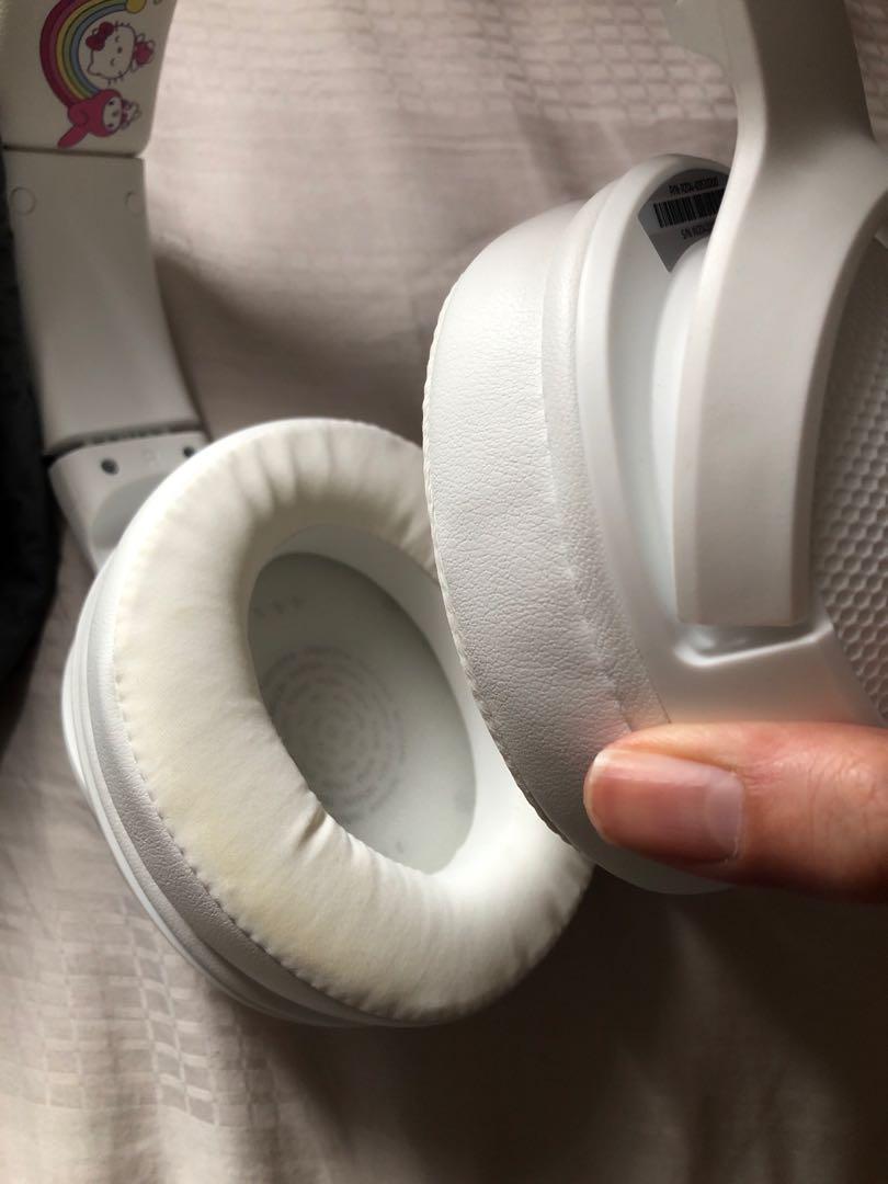 Limited Edition Razer Sanrio Hello Kitty Headset, Audio, Headphones ...