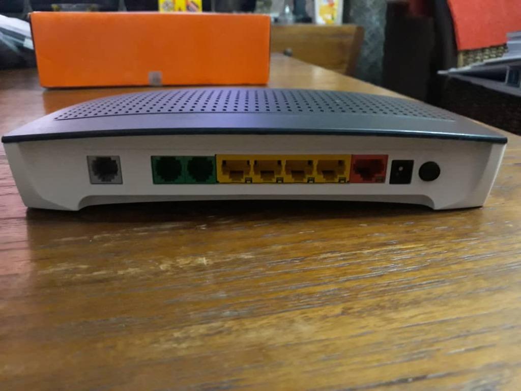 Maxis fiber residential gateway router tg784n, Computers & Tech, Parts ...