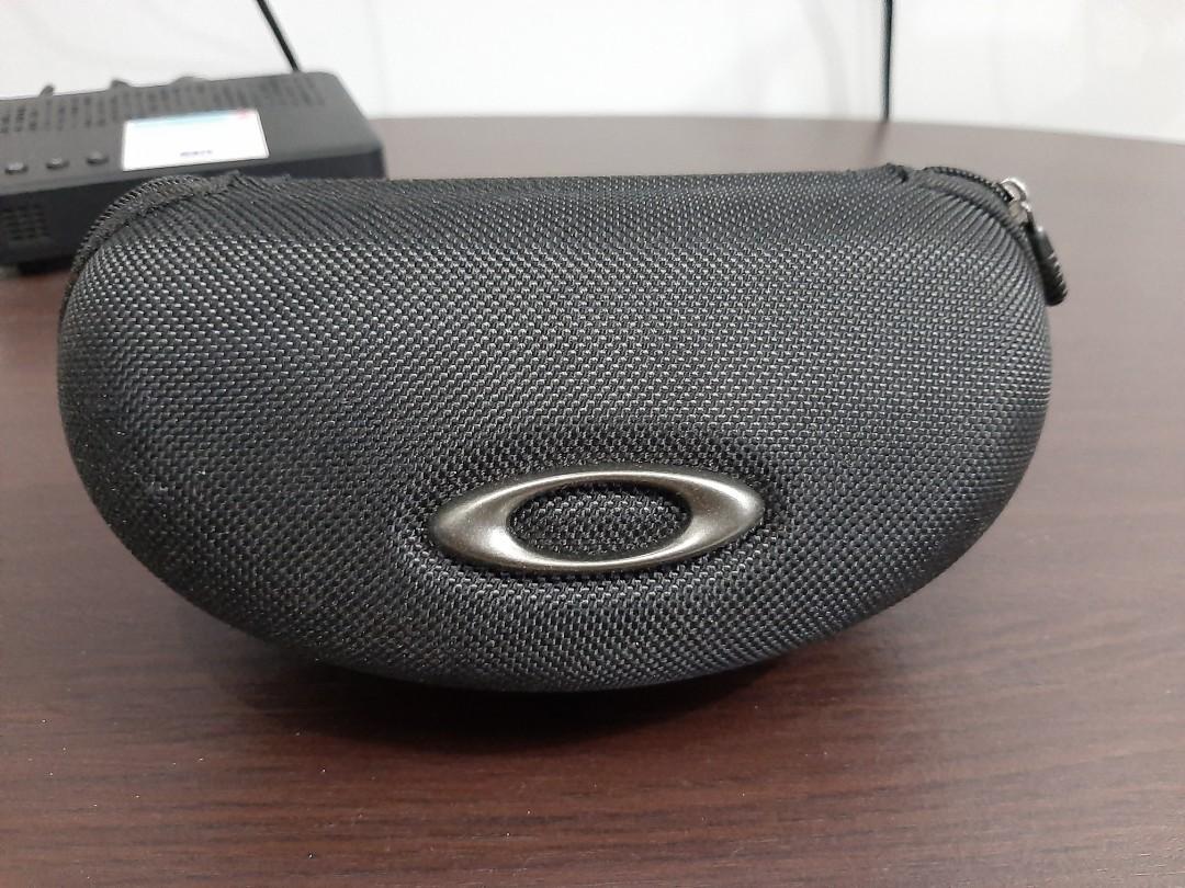 Oakley Spike, Men's Fashion, Watches & Accessories, Sunglasses ...