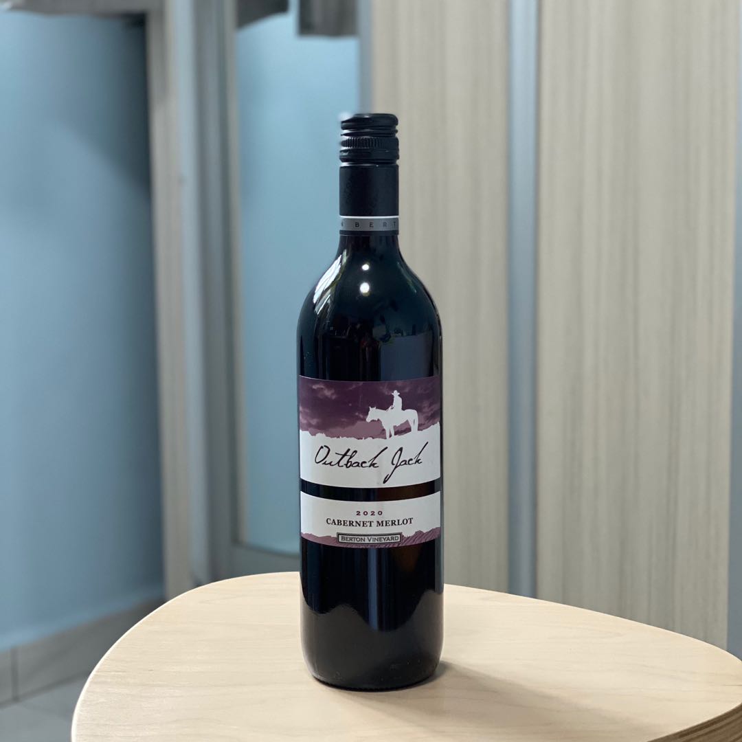Outback jack cabernet merlot red wine 2020, Food & Drinks, Beverages on ...