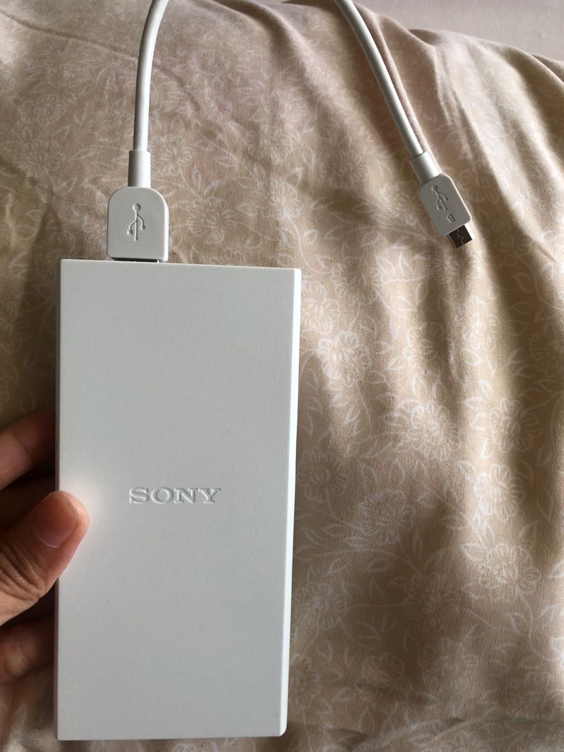 Sony Portable Charger, Mobile Phones & Tablets, Mobile & Tablet ...