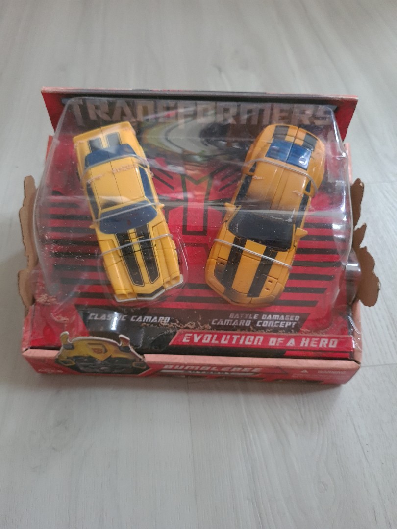Transformers Bumblebee Battle damaged Camaro concept, Hobbies & Toys ...