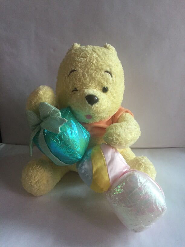 winnie the pooh stuff toy, Hobbies & Toys, Toys & Games on Carousell