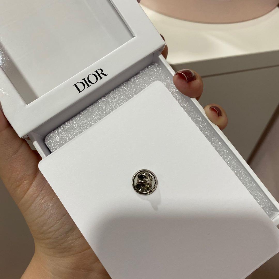 Dior Star Pin (with drawer box), Luxury, Accessories on Carousell