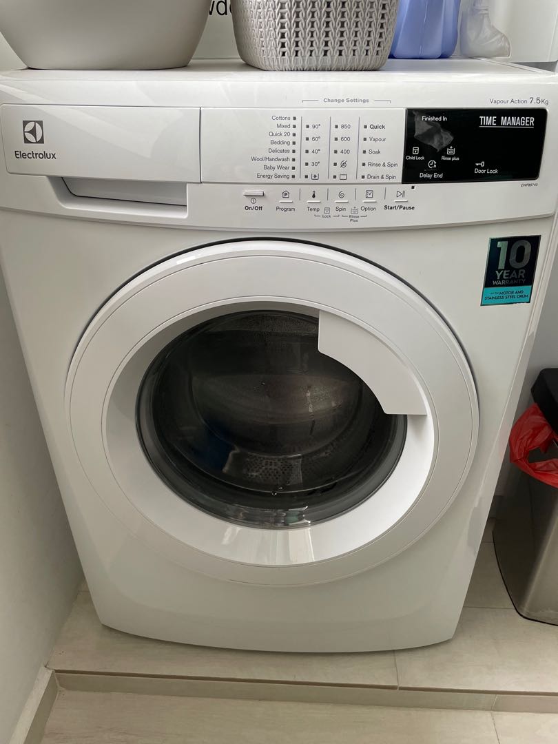 Electrolux EWF85743 7.5kg front load, TV & Home Appliances, Washing ...