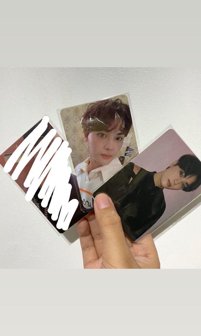 haknyeon reveal and azit pc, Hobbies & Toys, Memorabilia & Collectibles, K-Wave on Carousell