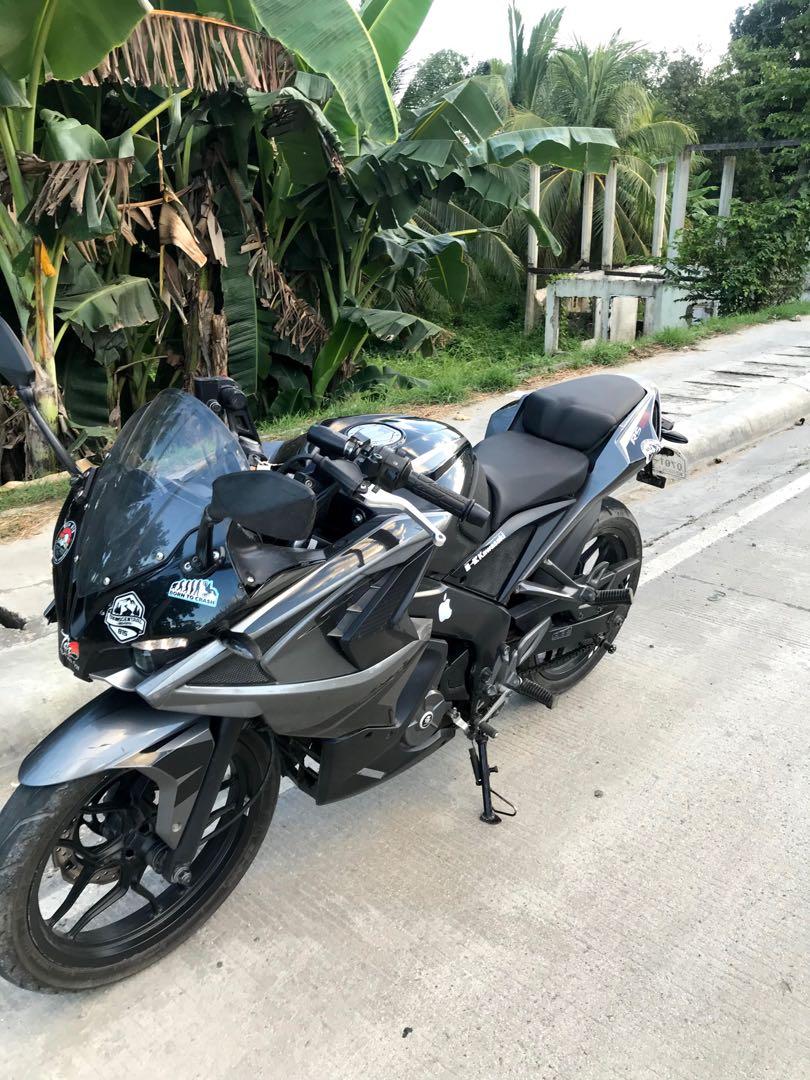 Rush sale! Kawasaki RS200, Motorbikes, Motorbikes for Sale on Carousell