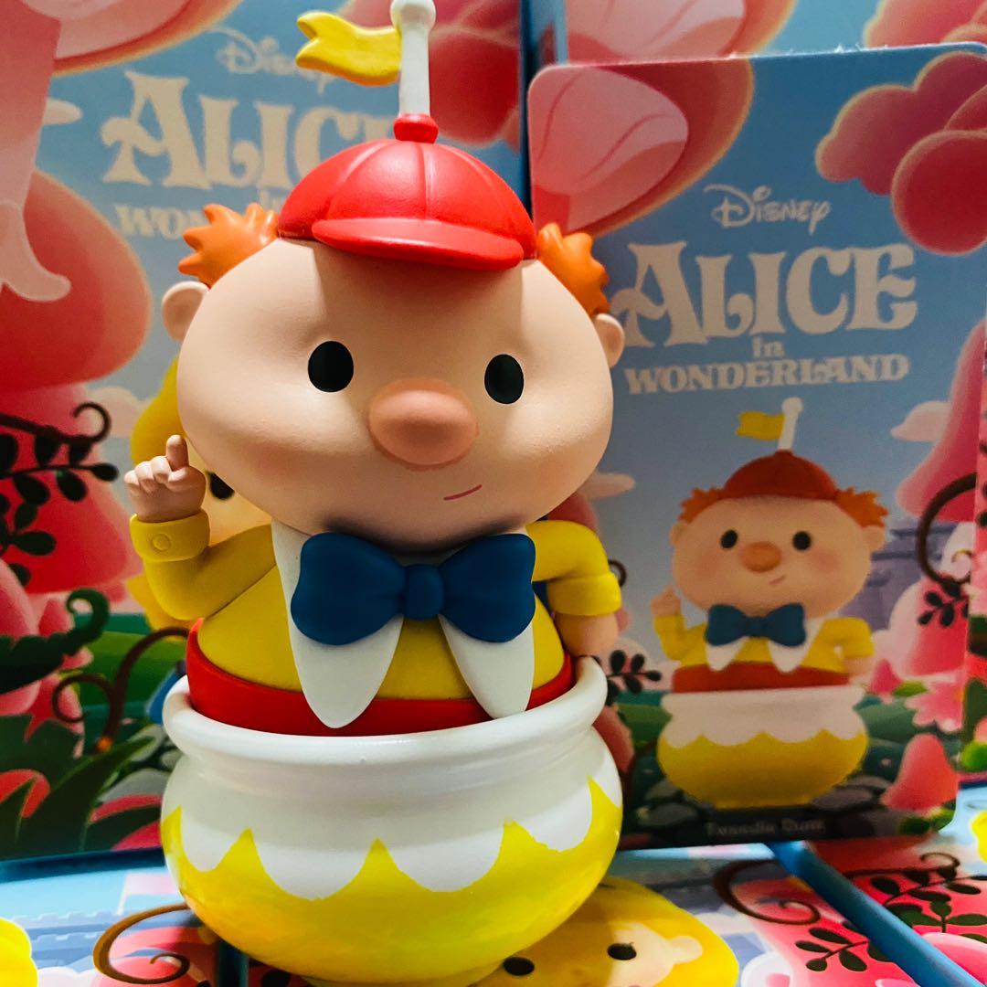Popmart Alice in the Wonderland- Tweedle Dum, Hobbies & Toys, Toys ...