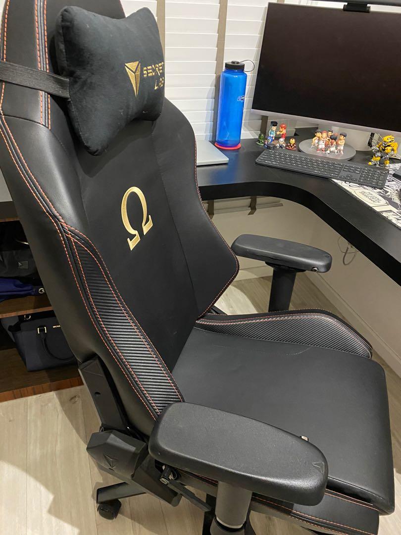 Secret Lab Omega 2018 -Stealth, Furniture & Home Living, Furniture ...