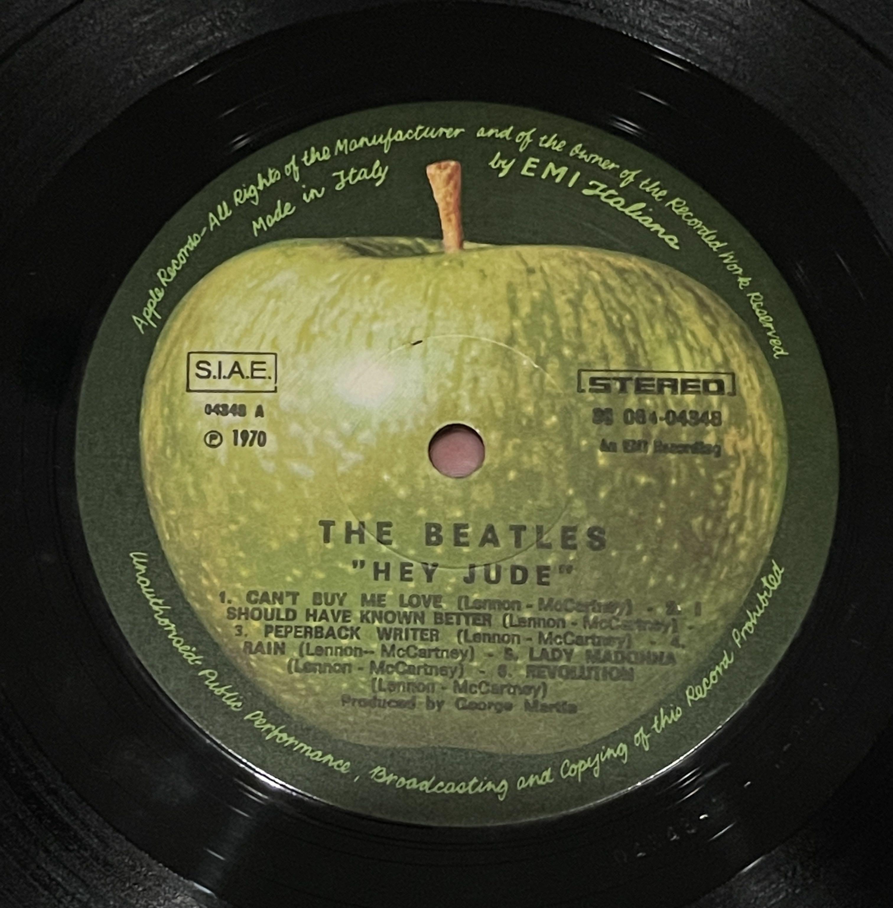 The Beatles | Hey Jude Vinyl Record, Hobbies & Toys, Music & Media ...