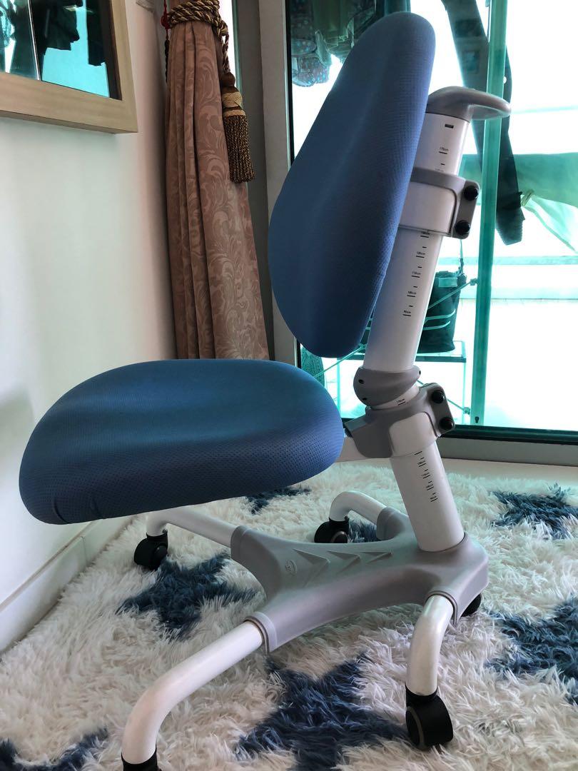 IMPACT Kids Ergonomic Chair, Babies & Kids, Baby Nursery & Kids ...