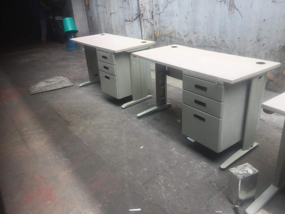 Heavy Duty Office Table / Desk with Drawer / Mobile Pedestal, Furniture ...