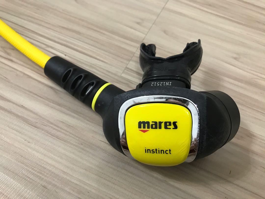 Mares MR52 一級頭 Instinct 天生好手 二級頭 備二 二用錶 近全新 1年保固 輕量化, 健康及營養品, 保健食品, 維他命 ...