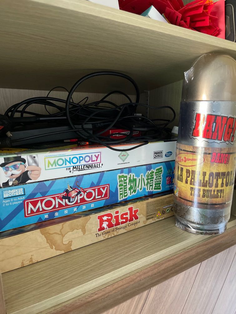 Monopoly Risk, Hobbies & Toys, Toys & Games on Carousell