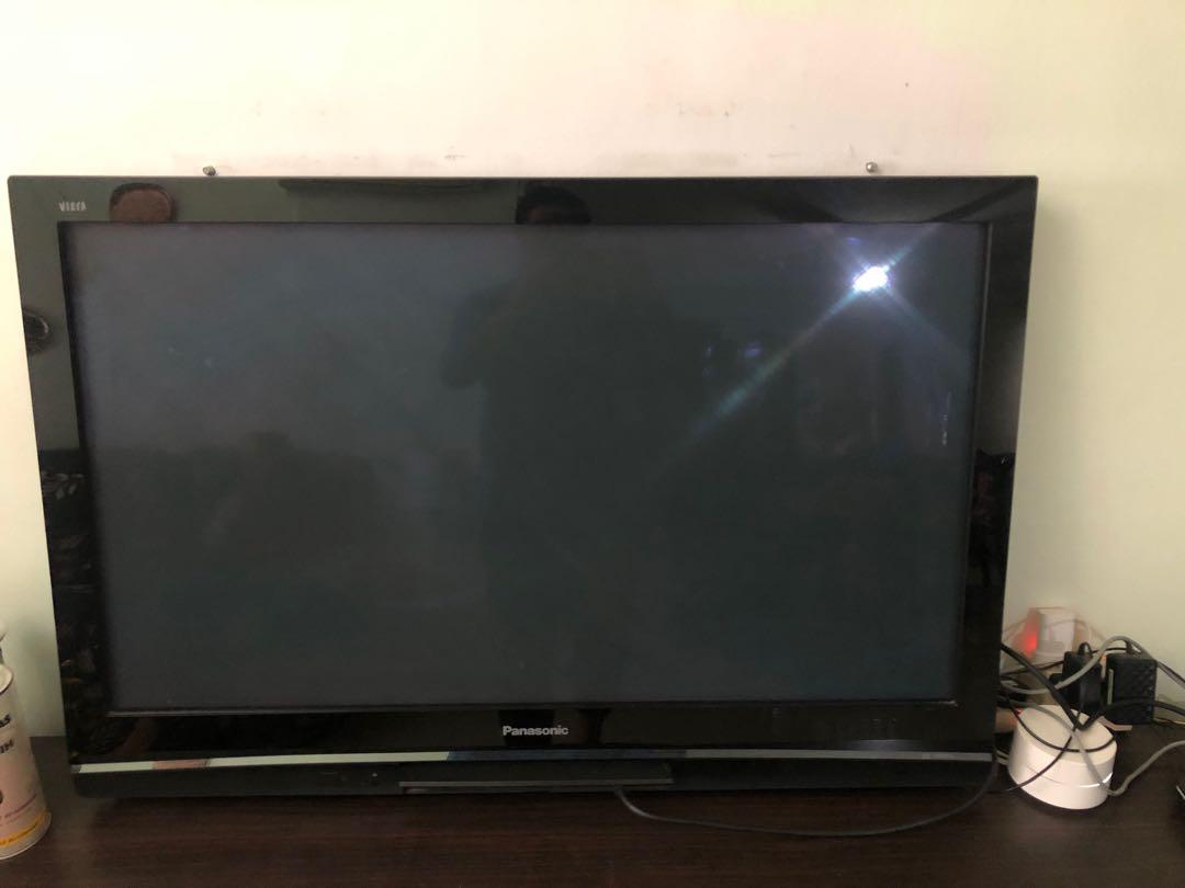 Panasonic Viera 42 inch TV, TV & Home Appliances, TV & Entertainment ...