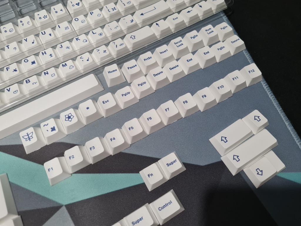 PBT Blue on White themed Keycap Set, Computers & Tech, Parts ...