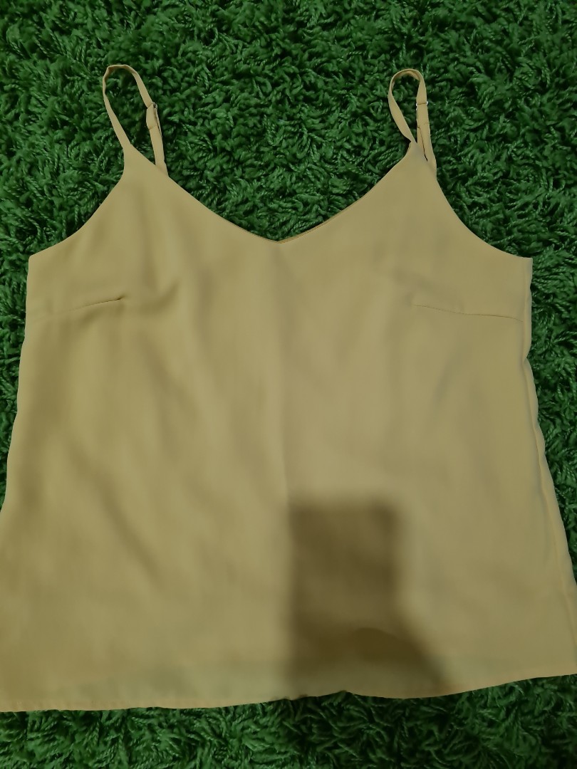 Spaghetti strap, Women's Fashion, Tops, Sleeveless on Carousell