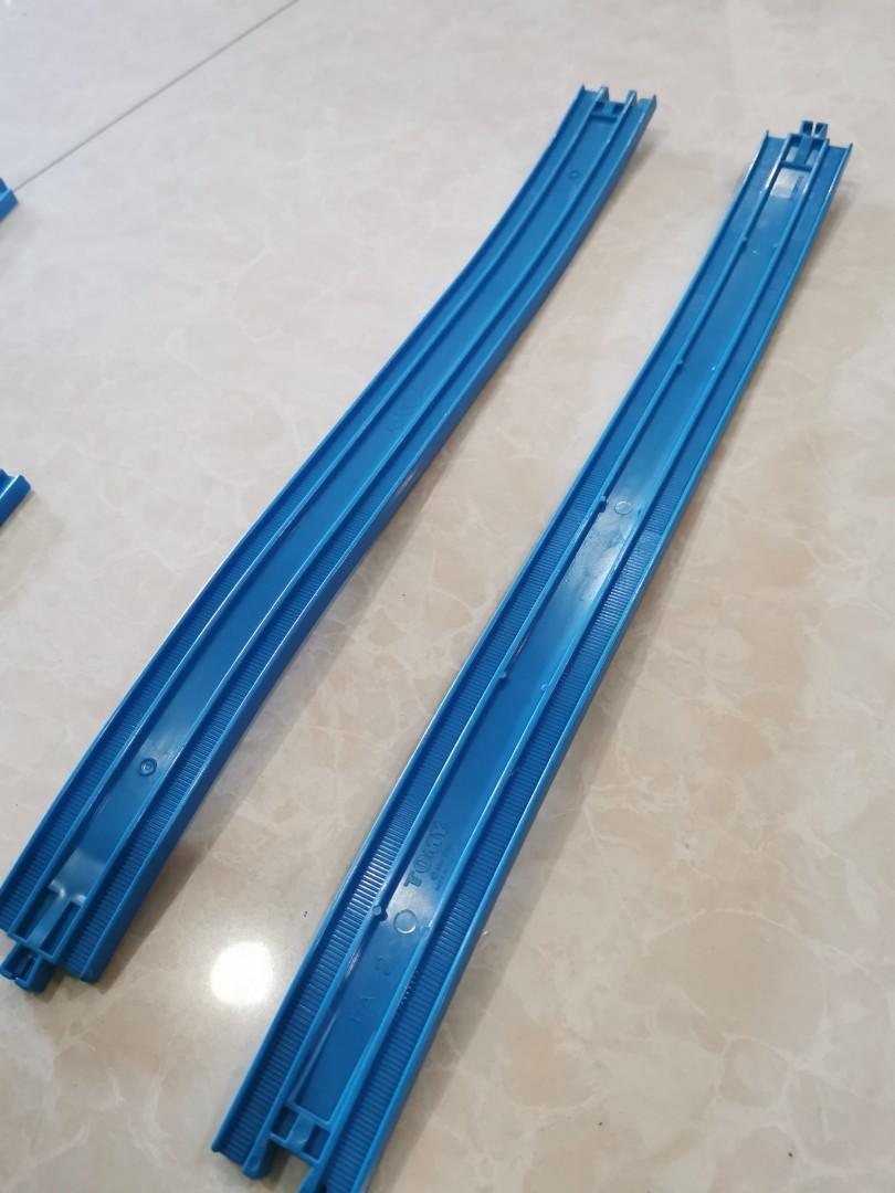 Thomas the Tank Engine Train Tracks, Hobbies & Toys, Toys & Games on ...