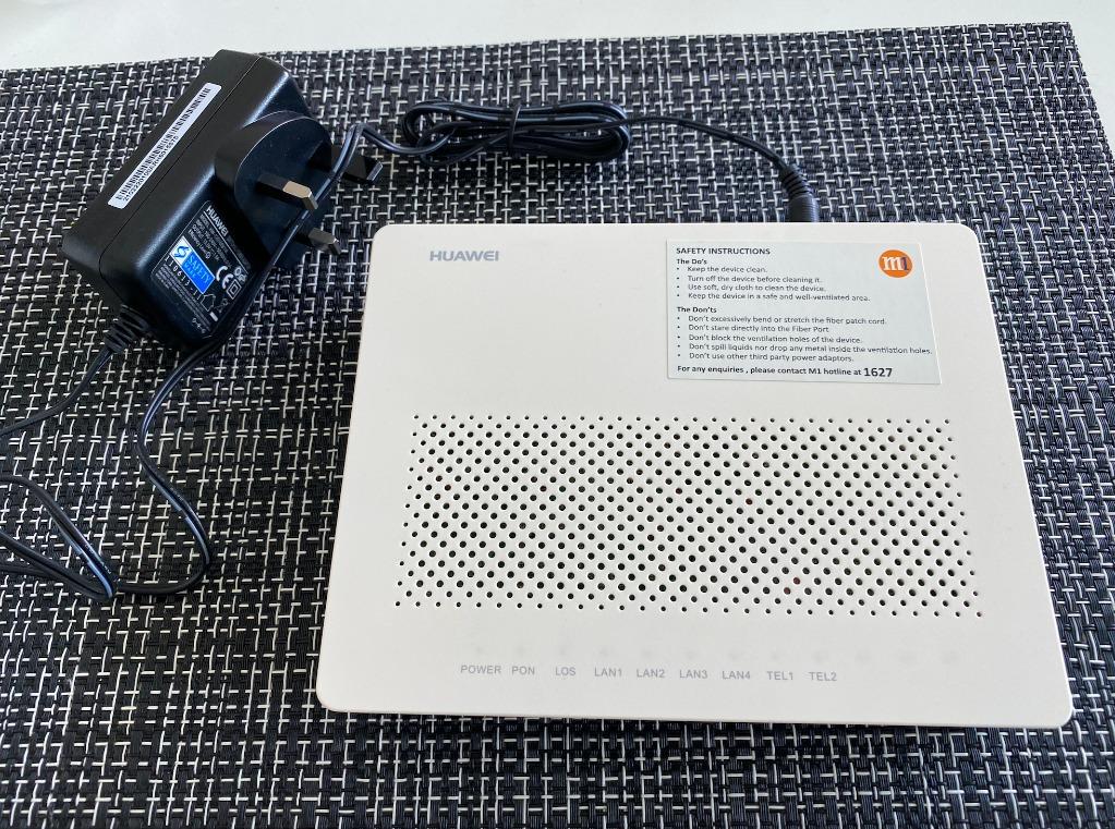 Wifi router Huawei echolife HG8240H fibre modem 1G/ 500M Singtel ...