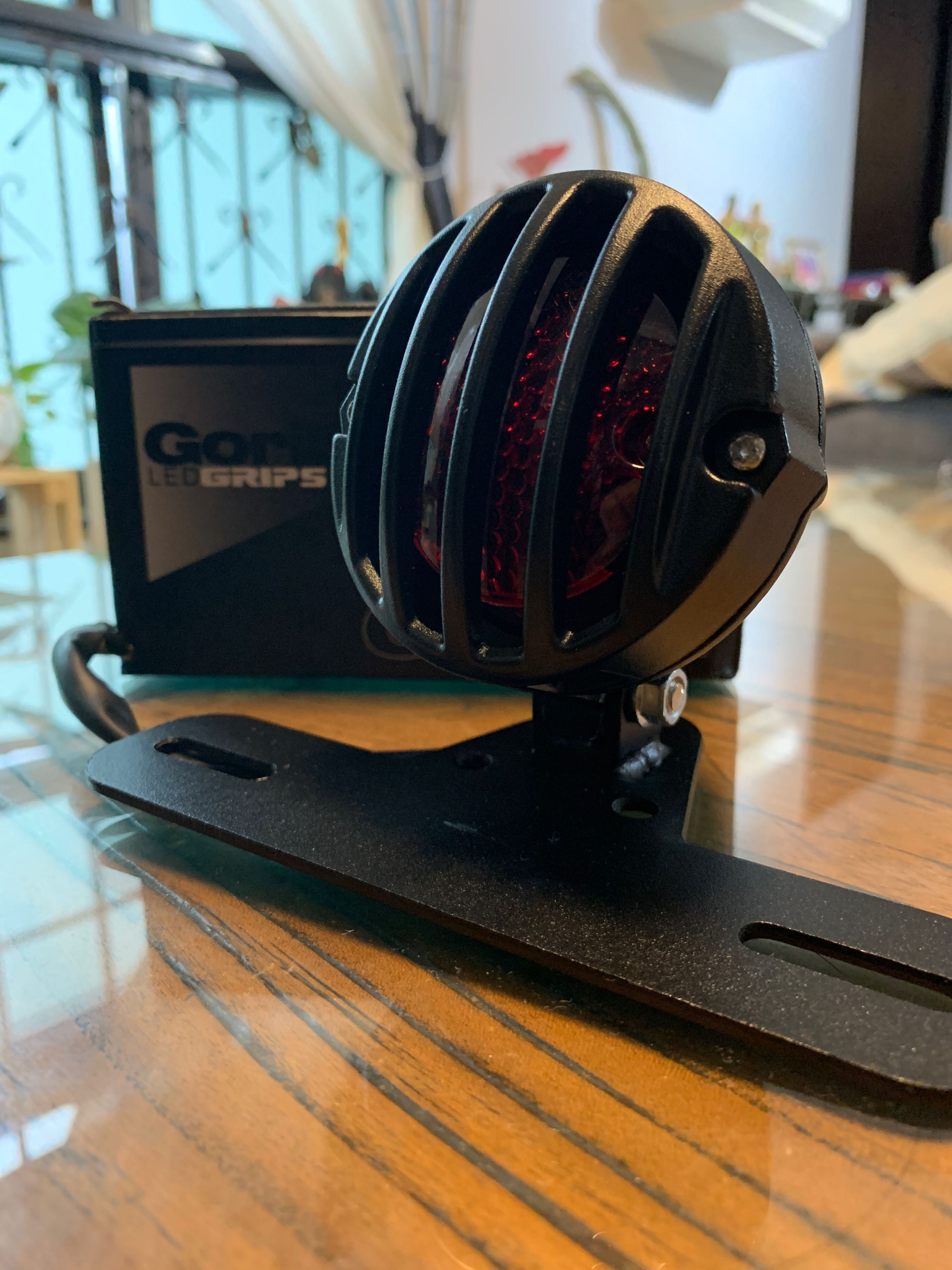 Cafe racer signal lights and tail light, Motorcycles, Motorcycle ...