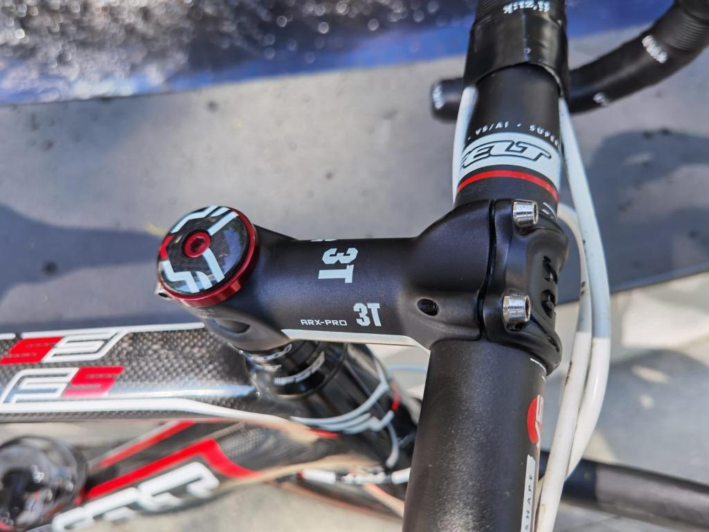 Felt F5 Carbon Frame Roadbike with Upgrades (Size 56), Sports Equipment ...