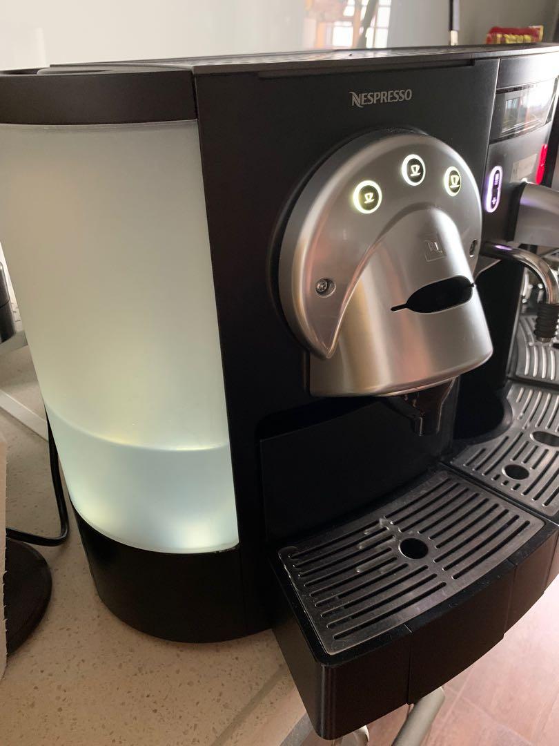 Nespresso Pro CS220, TV & Home Appliances, Kitchen Appliances, Coffee ...